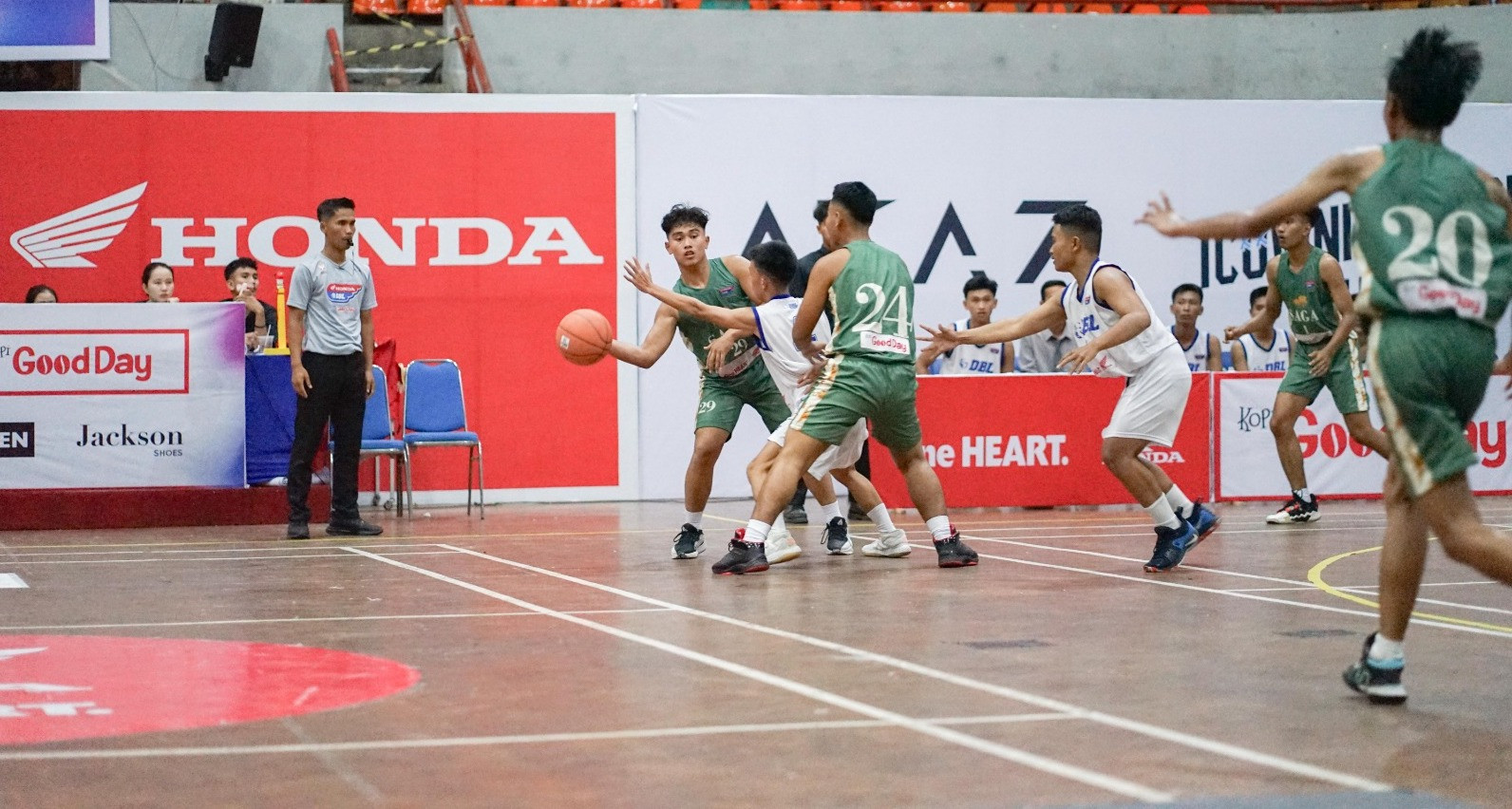 Hasil DBL Lampung: Debutan Pulang, Putra dan Putri Saga Menang! | DBL ID Hasil DBL Lampung: Debutan Pulang, Putra dan Putri Saga Menang! | DBL ID
